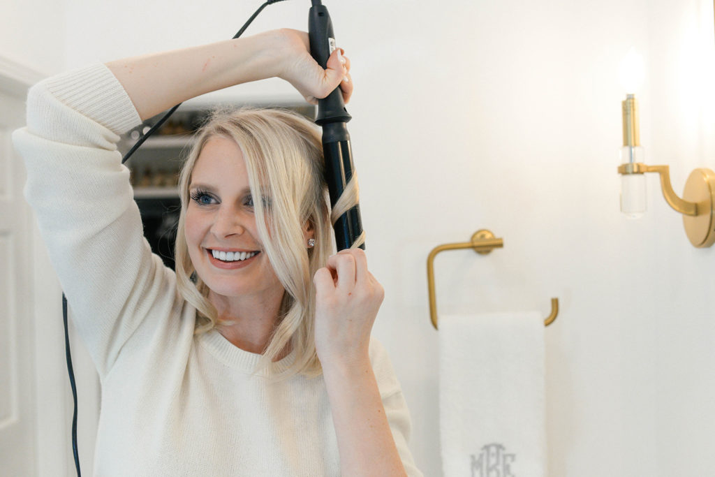 Short Hair Curling Tutorial with Pictures and Video | The Style Scribe ...