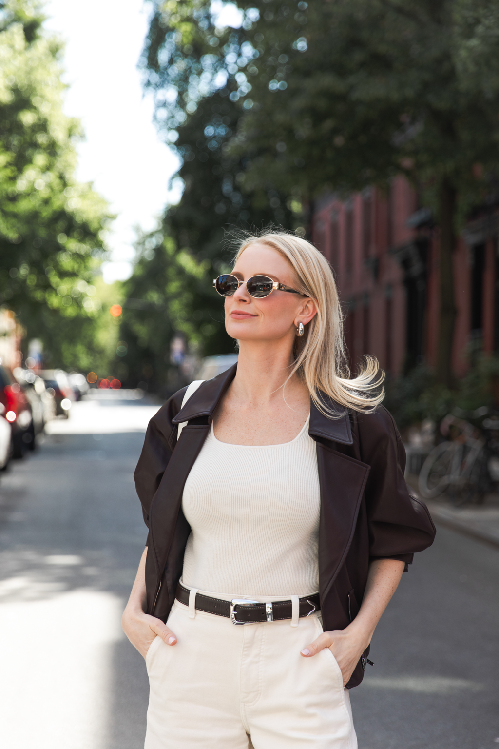 UNDER $100 FLATS I WALKED 15,000 STEPS IN - Merritt Beck